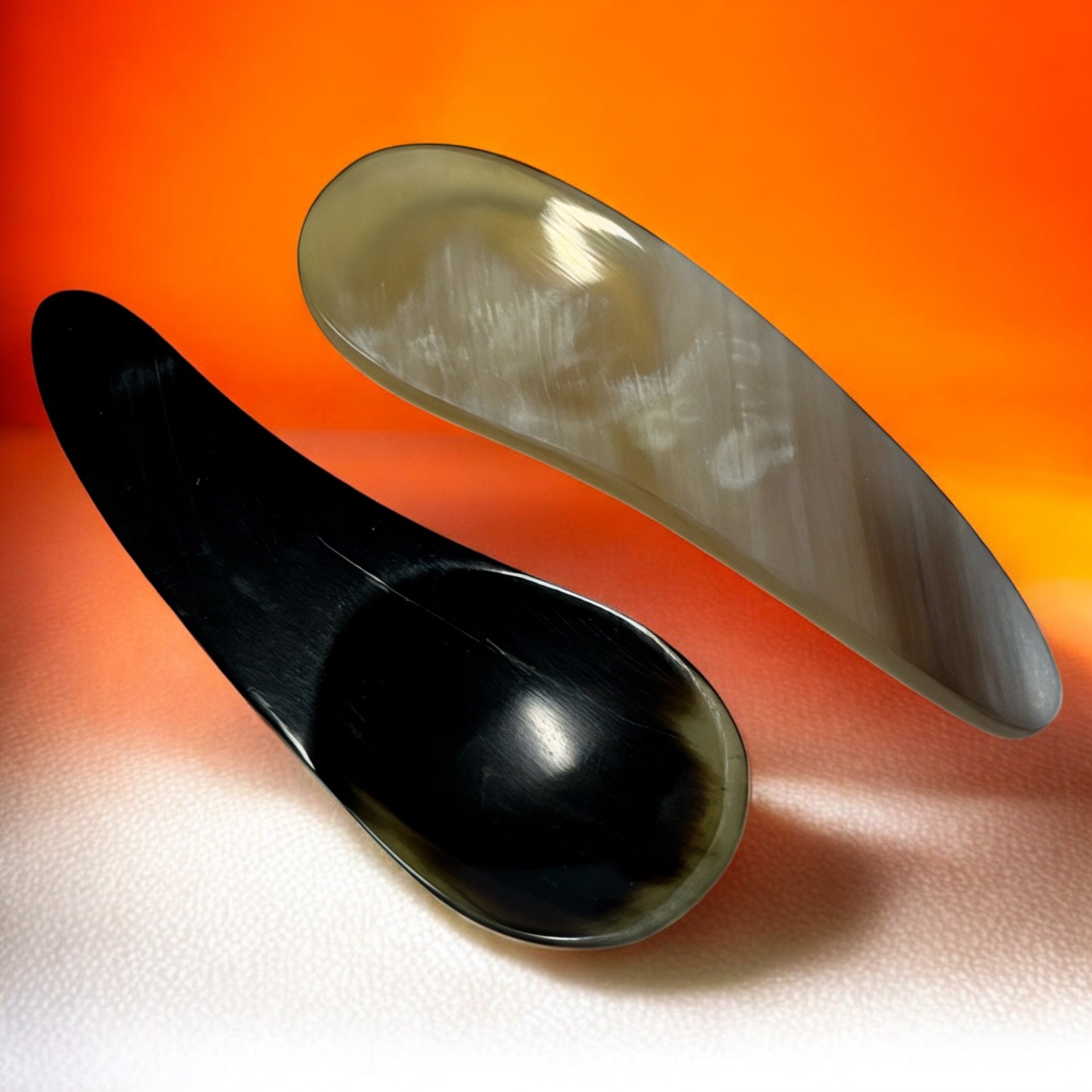 Buffalo Horn Cosmetic Spoon – Dutch Heritage Cosmetics